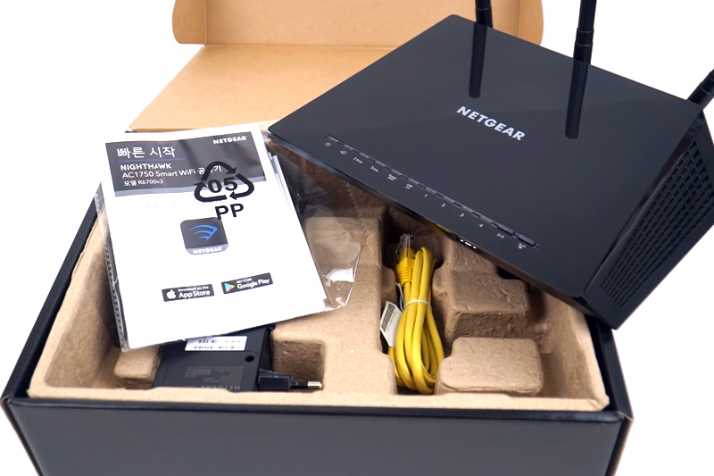 보안성 강화한 탄탄한 공유기, 넷기어 R6700