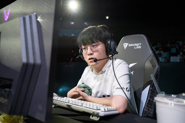 [LCK PO] 가렌 꺼낸 젠지, DK 3:0으로 격파하고 경주행 확정(종합)