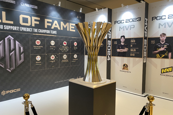 [현장] 크래프톤 PGC 2024 GF 2일차, 팬사인회와 체험 행사 등 풍성