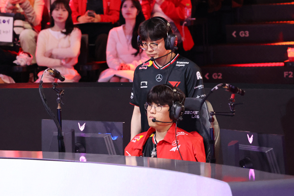 [LCK 포토] 2025 LCK 첫 경기 승리로 이끈 T1, DRX 2:0으로 눌러