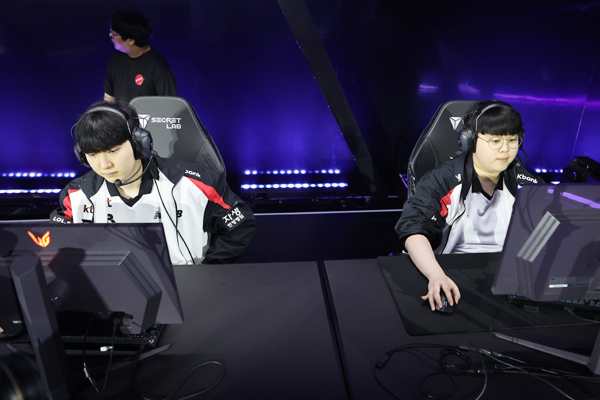 [LCK 현장] T1의 반격, KT와의 MSI 선발전 4R 2세트 승리 1:1