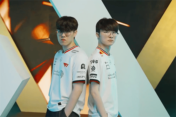 [EWC] T1, 중국 AL에게 4강 1세트 내주며 위기 몰려