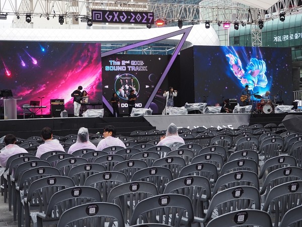 [현장] 성남 판교를 물들인 도심형 게임 축제, ‘GXG 2025’를 가다